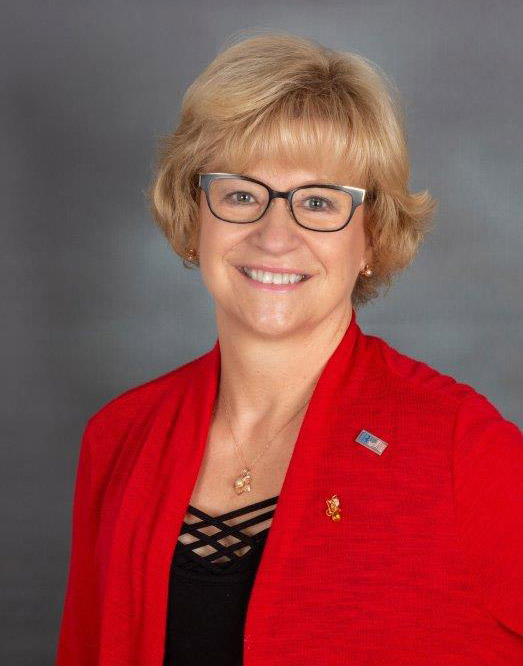 Realtor® in Dickinson, ND | Ninetta Wandler - Re/Max Integrity Realty